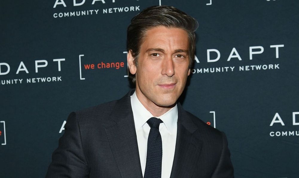 Who is David Muir dating? The secretive anchor is rumored to be gay ...